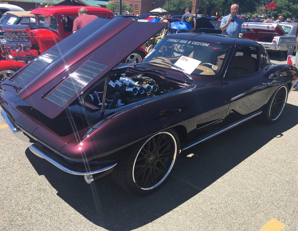 C2 Corvette by Eddies Rod & Custom - Art Morrison